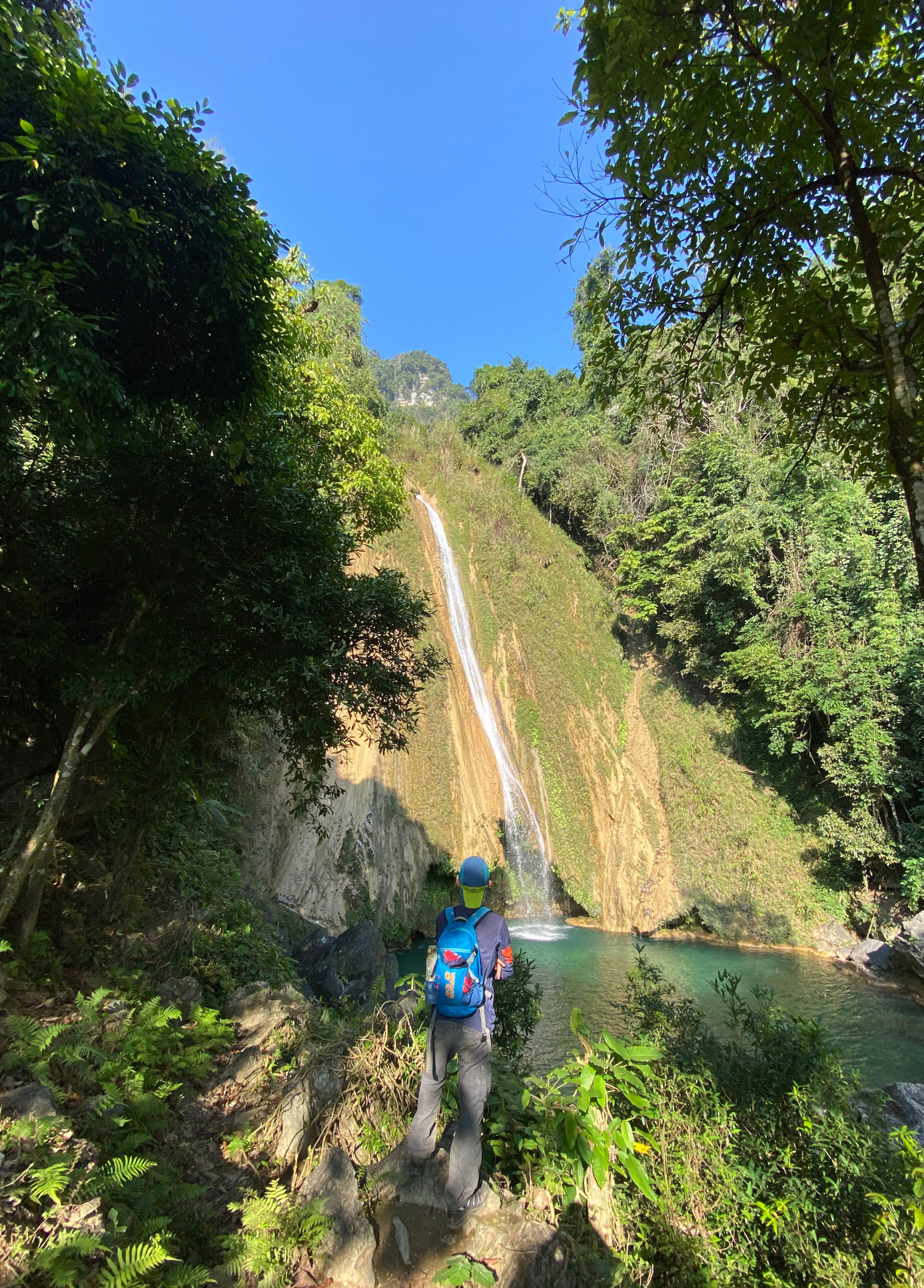 Tổ Ong Adventure